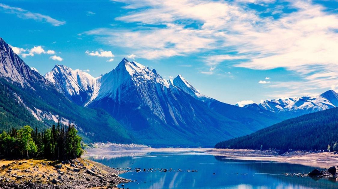 The Best Backpacking Trails in Alberta