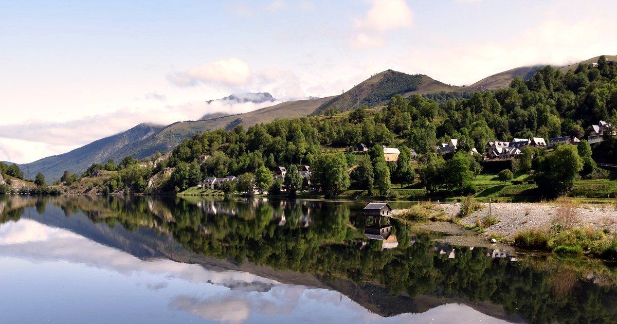 10 Best Hikes in the French Pyrenees - 10Adventures