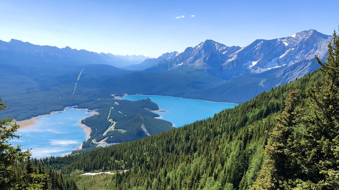 The Best Hikes in Kananaskis Country, AB l 10Adventures