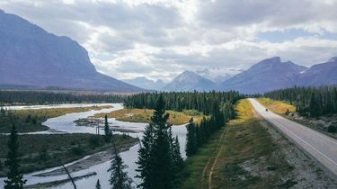 The 30 Best David Thompson Country Hikes - 10Adventures