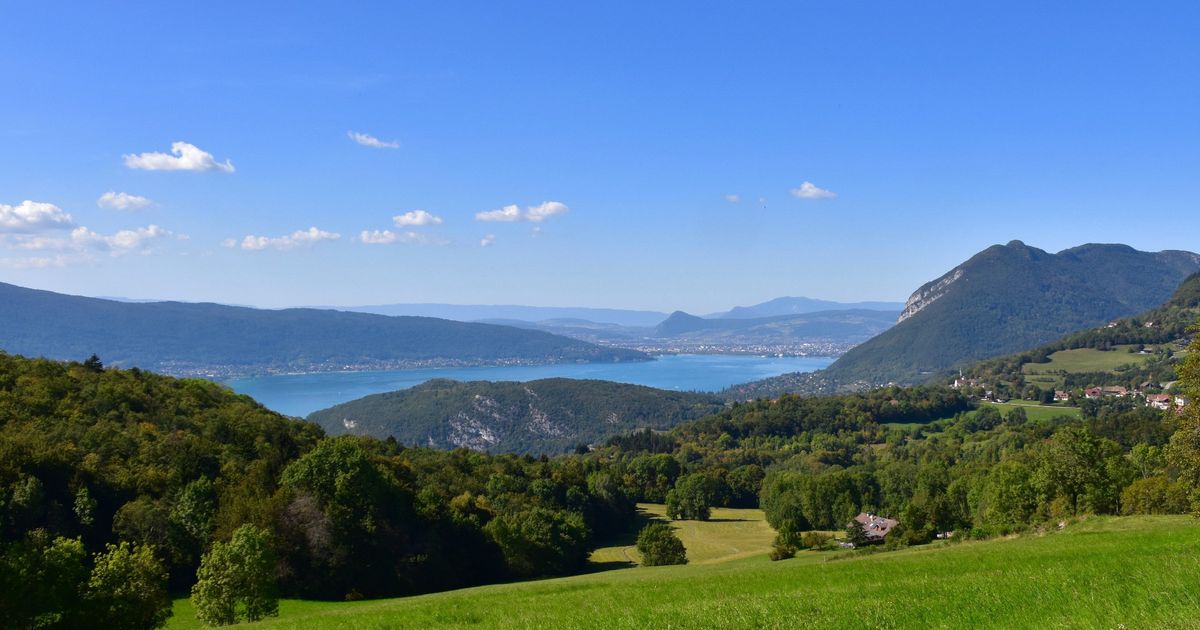 Best Hikes near Annecy, France in 2026
