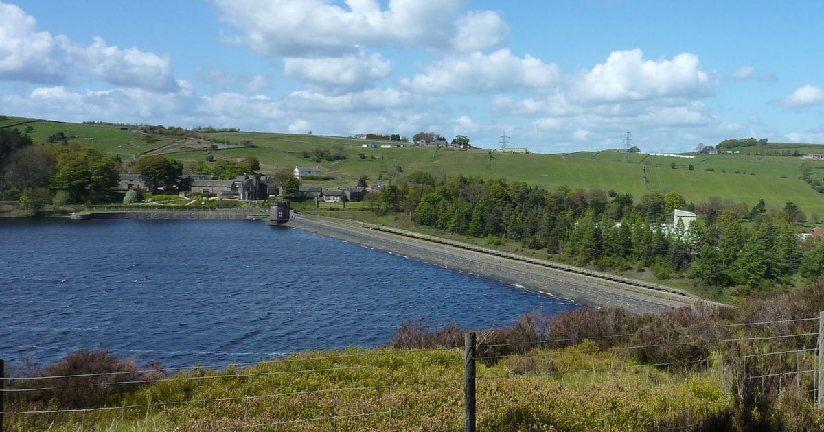 Langsett Reservoir Circular Walk Guide - Peak District