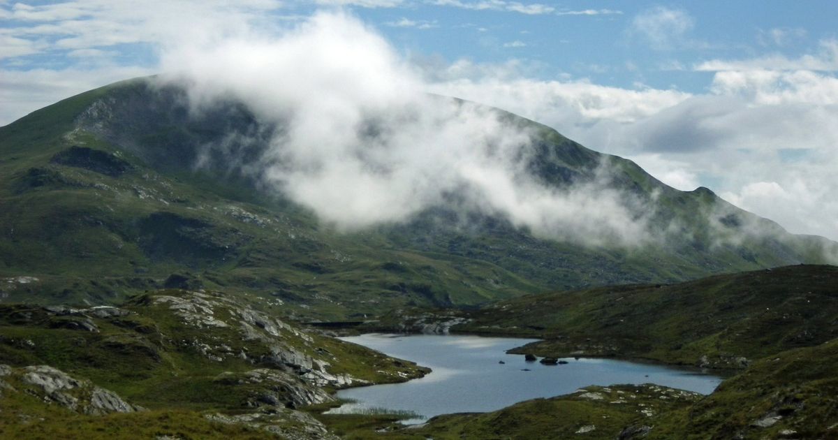 Moelwyn Mawr Circular Walk | A Favourite Snowdonia Circuit