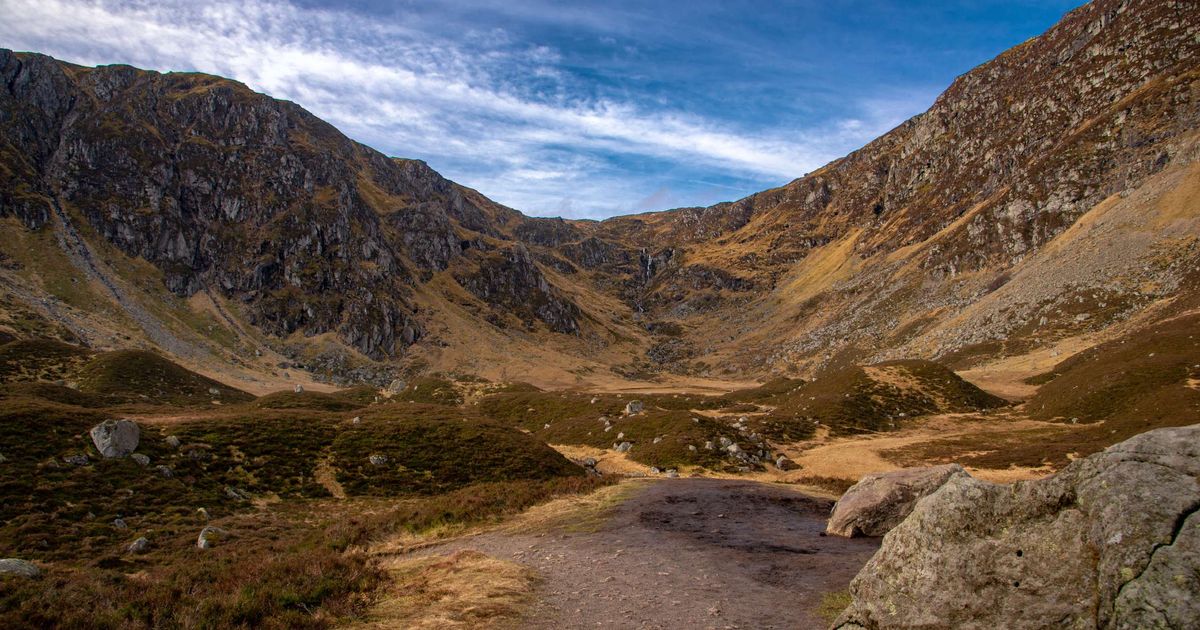 Mayar and Driesh - 2 Fine Munro Summits