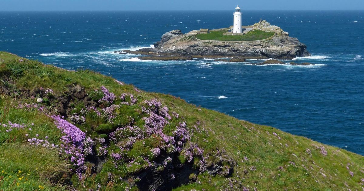 Godrevy Lighthouse and Mutton Cove Walk