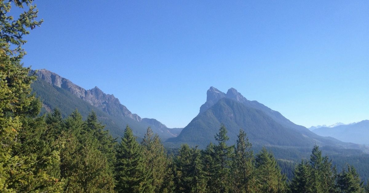 Heybrook Lookout Trail - Great Views on a Quick Hike