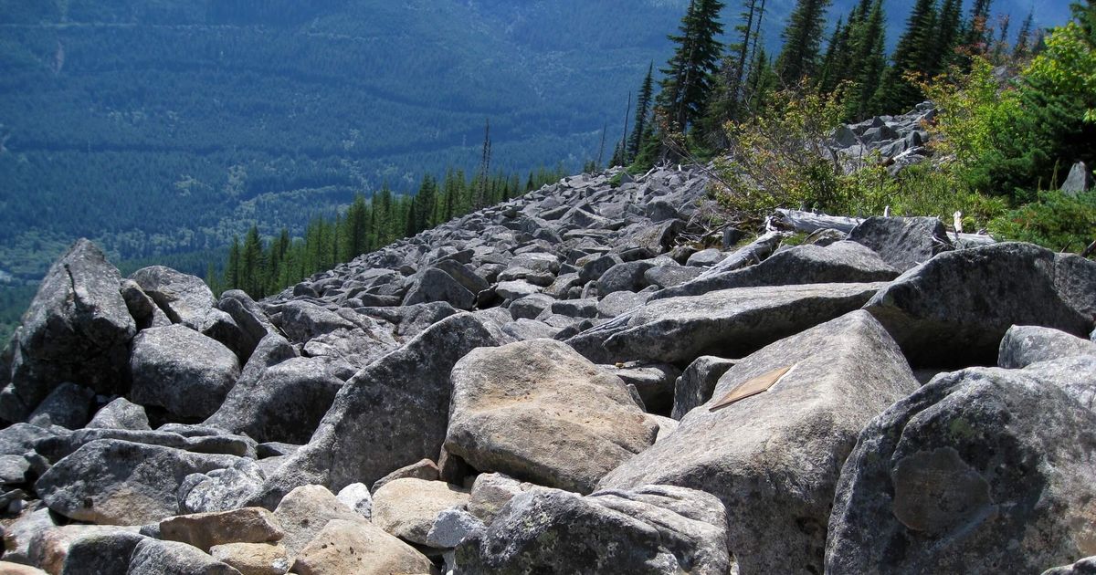 Ira Spring Memorial Trail - Alpine Lakes Wilderness