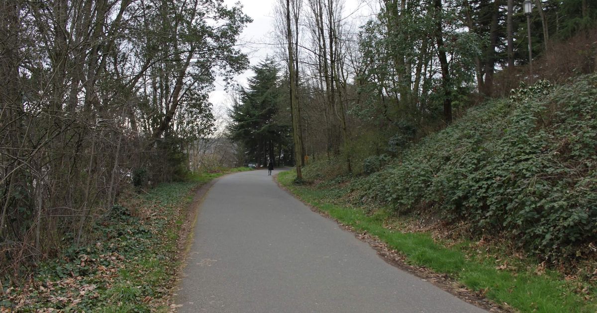 Hiking the Burke-Gilman Trail - From Ballard to Bothell
