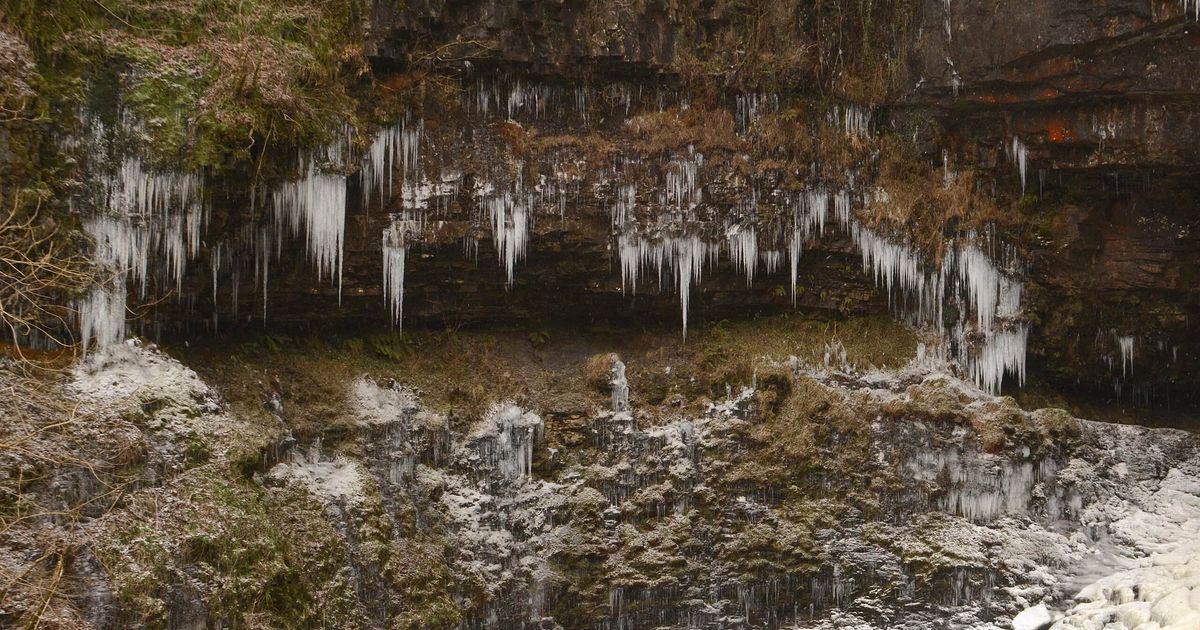 Henrhyd Falls Walk | Experience a 90ft Waterfall in Wales
