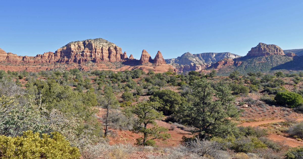 Bell Rock via Bell Rock Pathway Guide - Top Sedona Hike