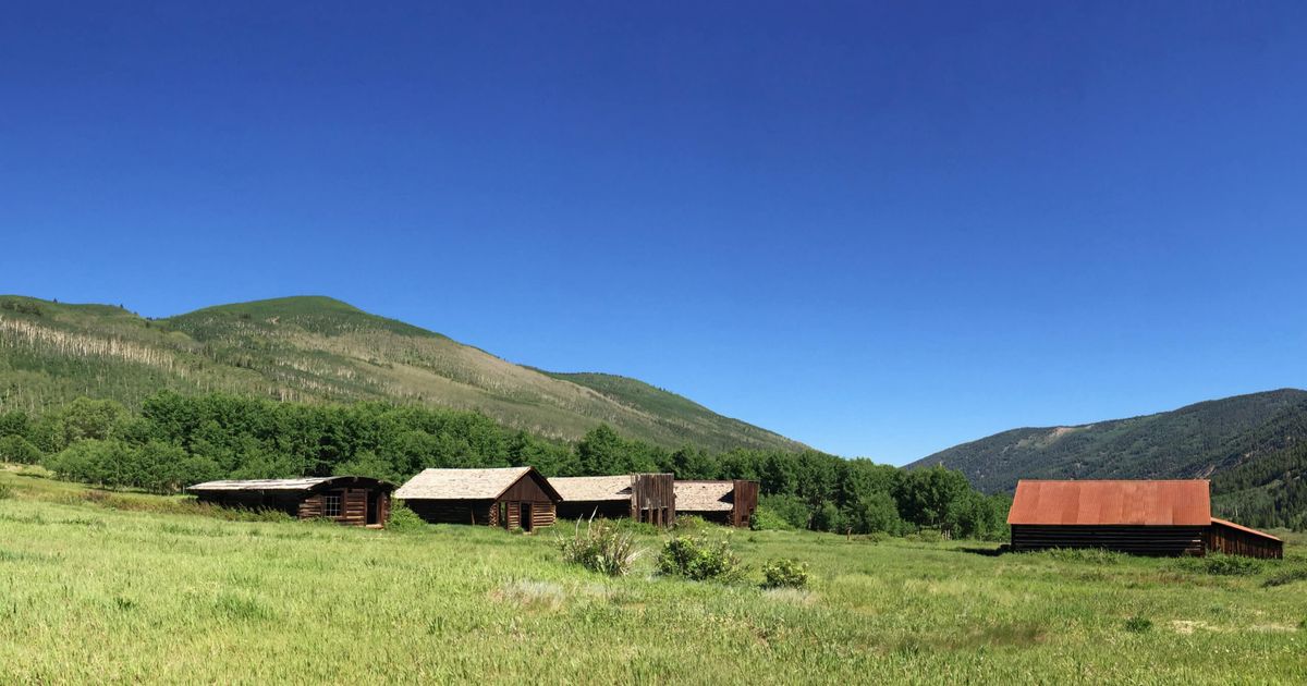 Ashcroft Ghost Town Hike | Visit an Historic Mining Town