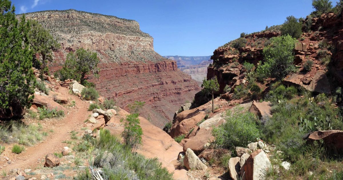 Hiking Hermit’s Rest to Santa Maria Spring, Grand Canyon