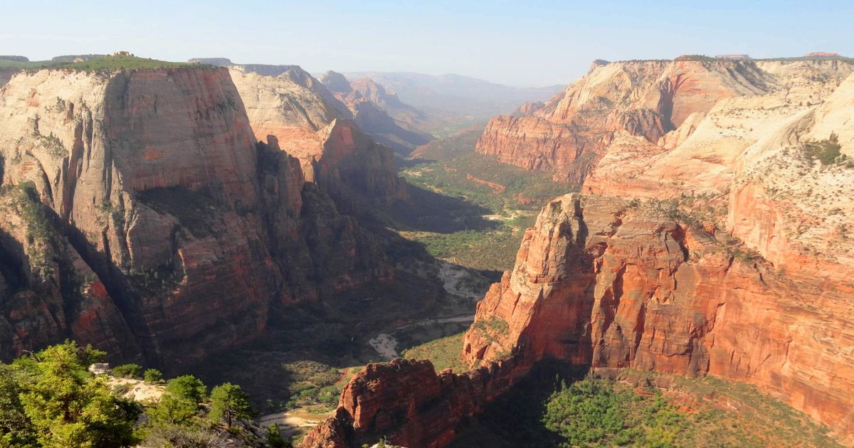 Hike to Observation Point via The Stave Spring Trailhead
