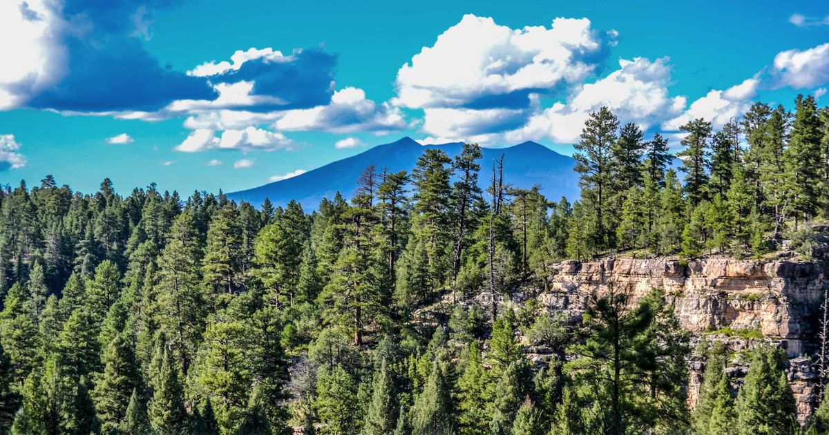 Sandys Canyon, Walnut Canyon, and Fay Canyon Loop Hike