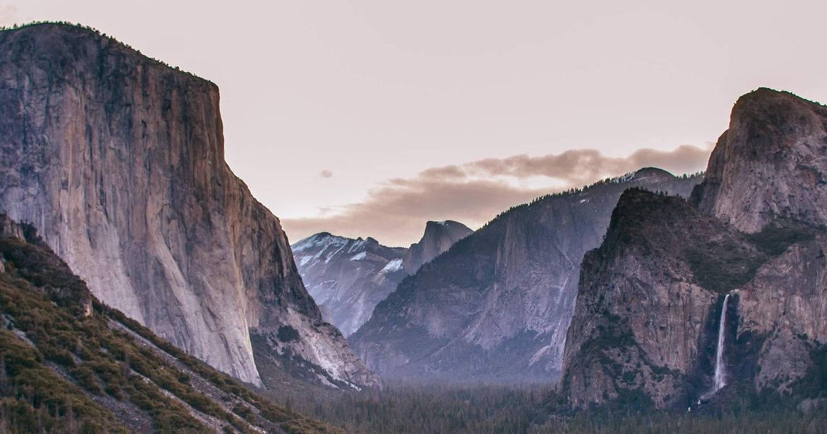 Tunnel View to Dewey Point Hike | Yosemite National Park