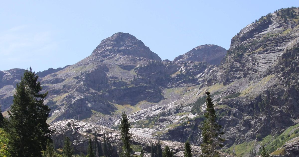 Broads Fork Trail: A Challenging Hike with Stunning Views