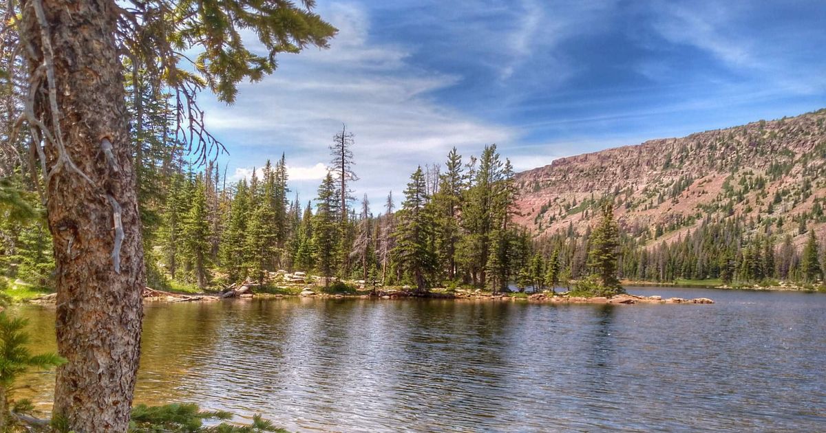Explore the Cuberant Lakes Trail in the Uinta Mountains