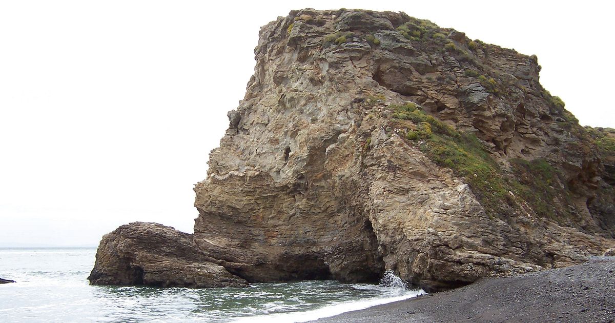 Point Reyes Hostel to Arch Rock Hike