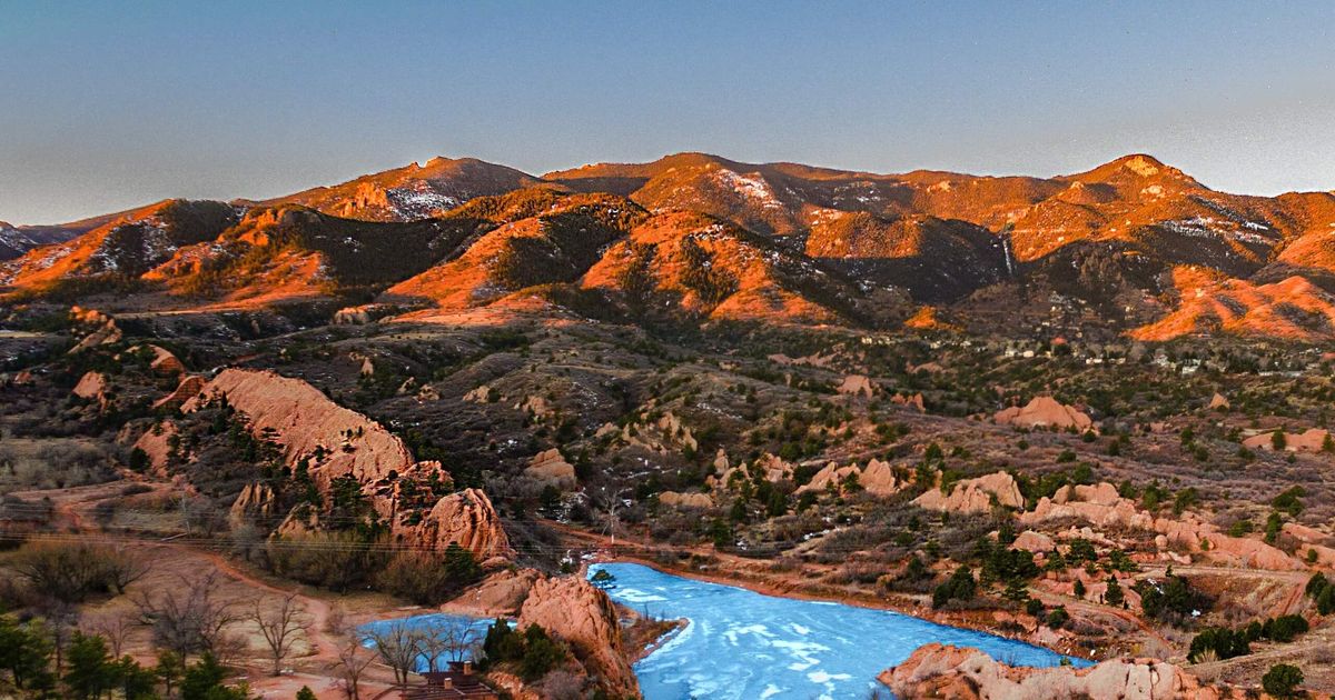 Red Rock Rim to Red Rock Canyon Hike | Colorado Springs