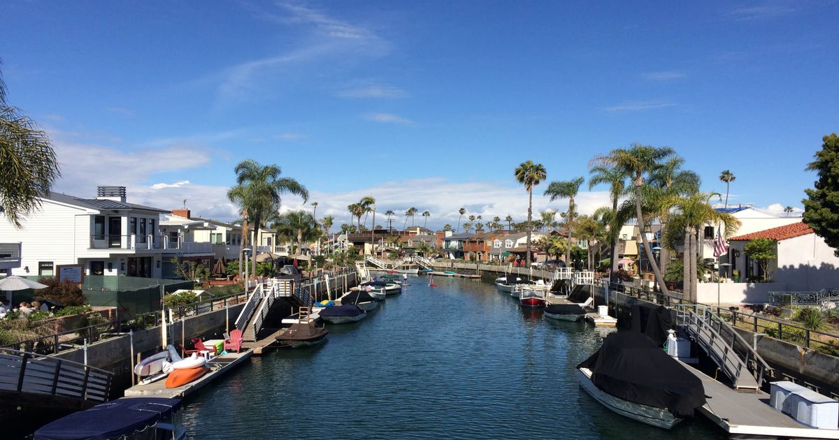 Naples Canals Loop | Take a Romantic Stroll by the Water