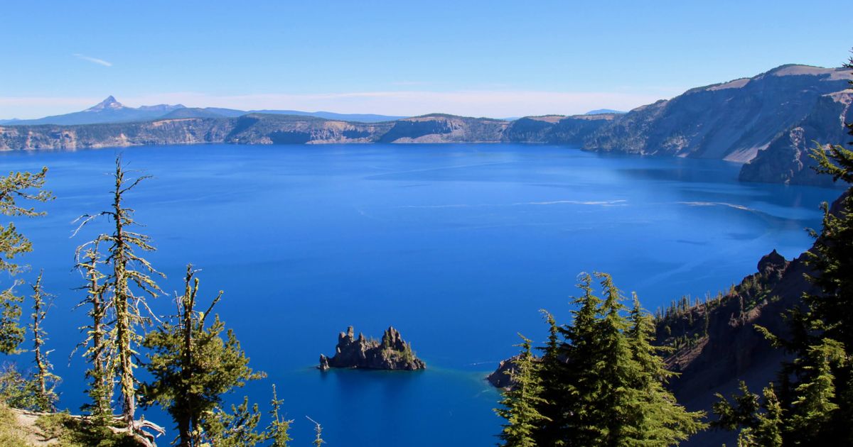 Sun Notch Trail - Big Lake Views at Crater Lake NP