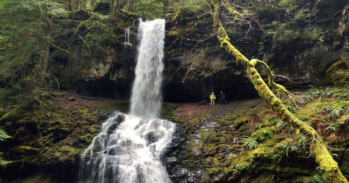 Trestle Creek Falls Loop Hike | Two Beautiful Waterfalls