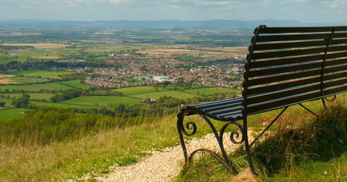 Discover the Best Time to Walk the Famous Cotswold Way