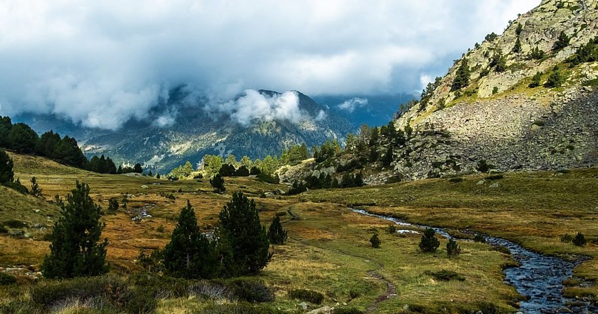 Adventure Tours to Spanish Pyrenees - 10Adventures