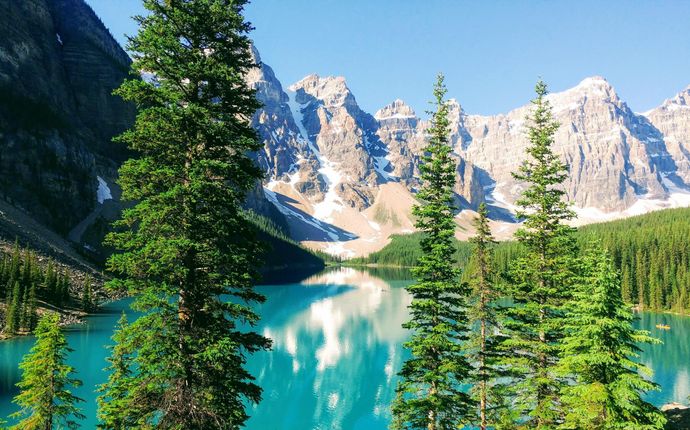 Banff and Yoho Guided Hiking Tour staying in Hotels (Canada) | 10Adventures