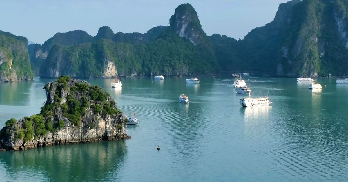 Guided Indochina Adventure Tour in Vietnam, Cambodia & Laos