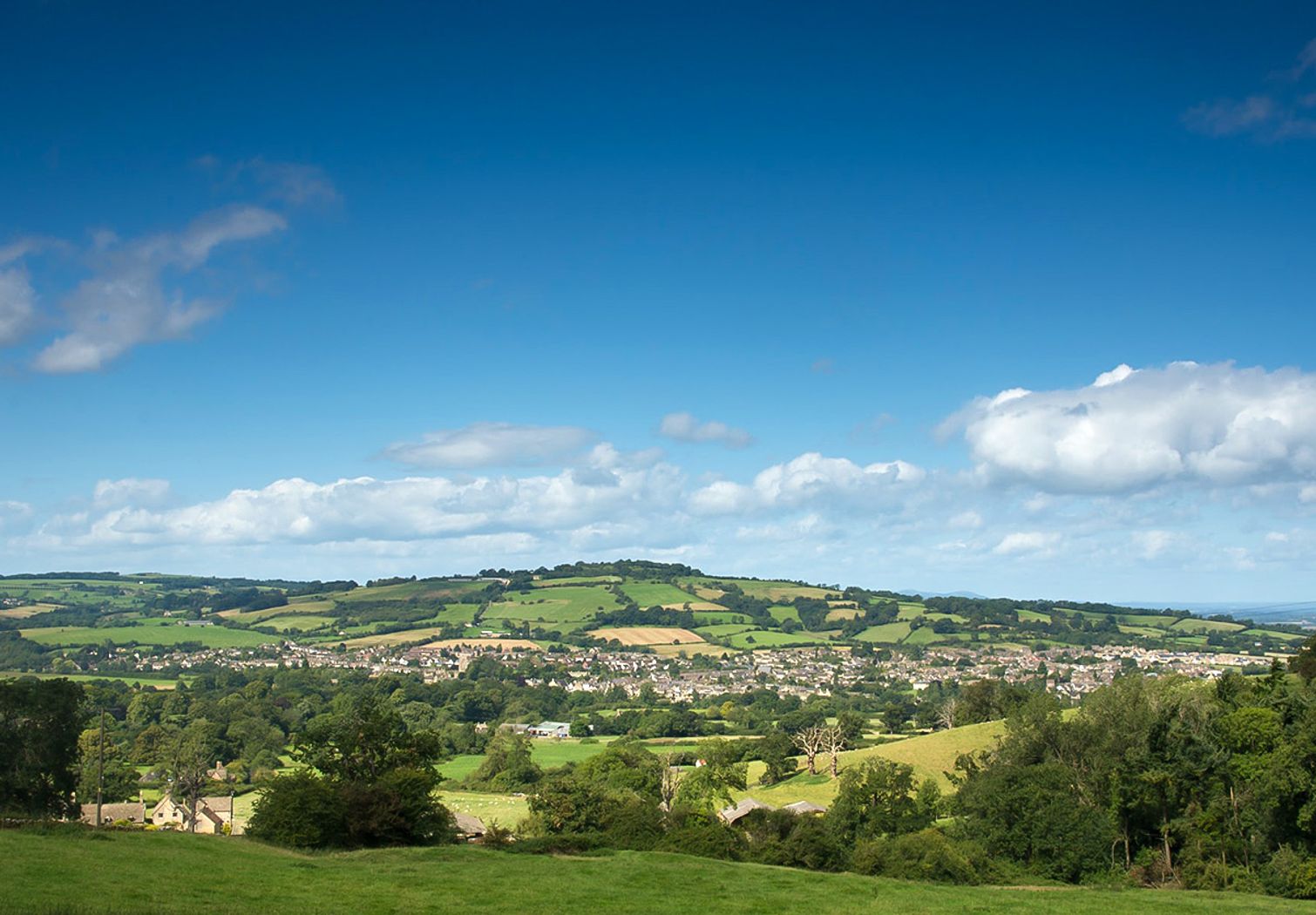 Self-Guided Cotswold Way National Trail 9-day Walking Tour in England