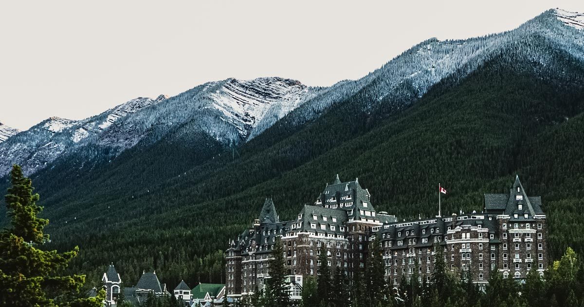 8-Day Cycling the Golden Triangle and Icefields Parkway to Jasper Tour