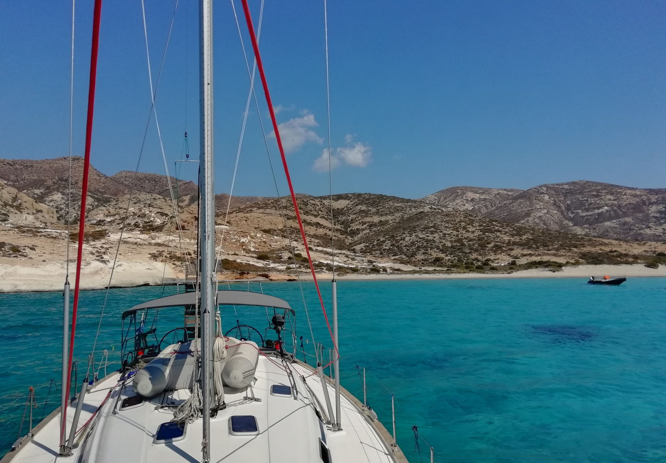 8-Day Cyclades Islands Sailing Adventure – 10Adventures