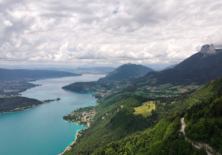 7-Day Aravis to Lake Annecy Hiking Tour