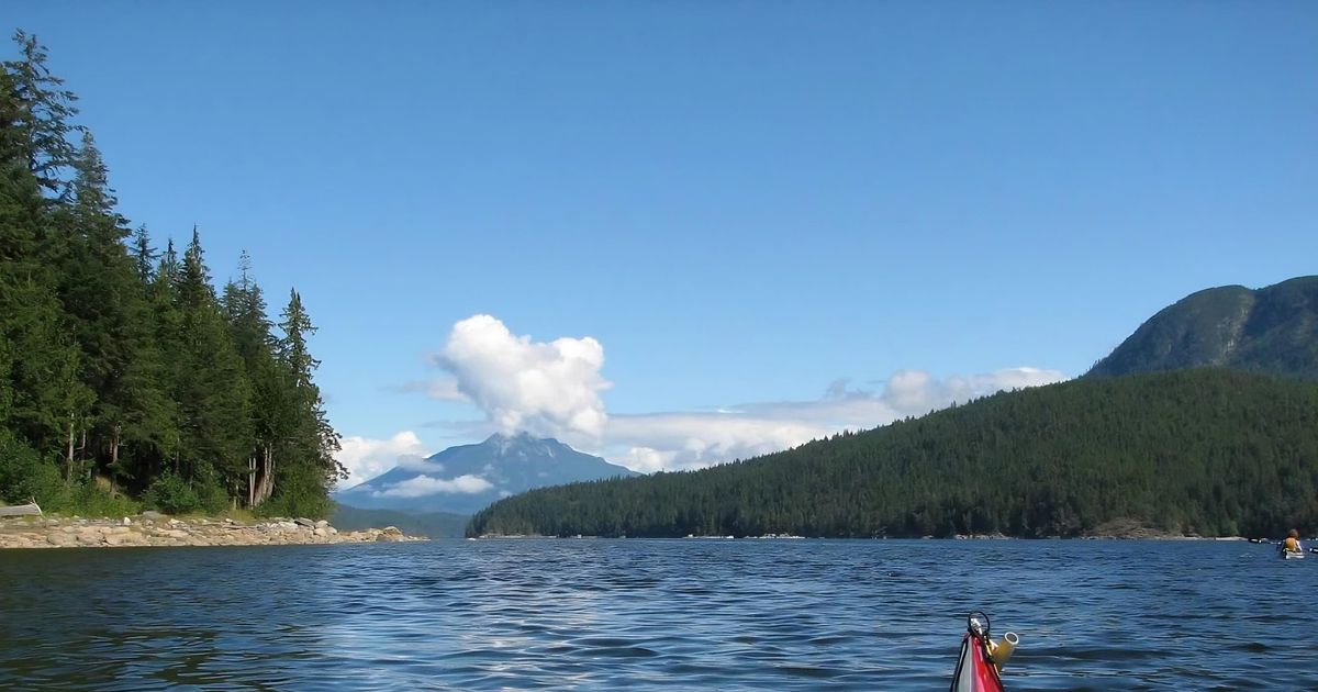 British Columbia Hiking and Kayaking Tour Tour